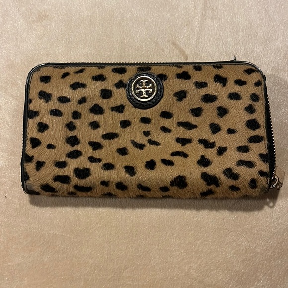 Tory Burch | Bags | Tory Burch Cheetah Wallet | Poshmark